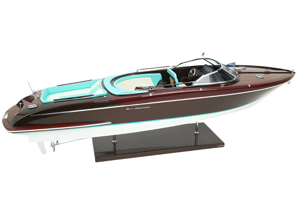 Riva Rivamare ("Grey Shark")