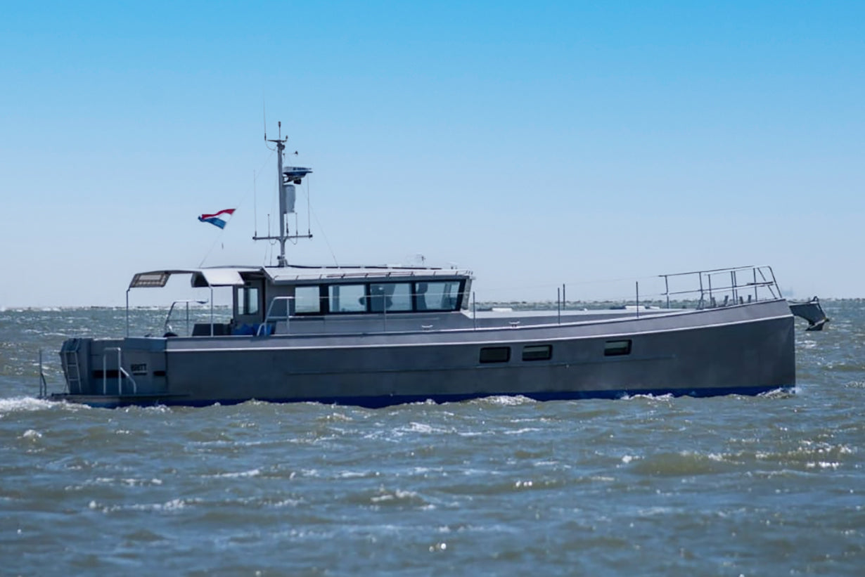 The Long Range Cruiser | LRC58-3 | BRITT - Wonders of Luxury